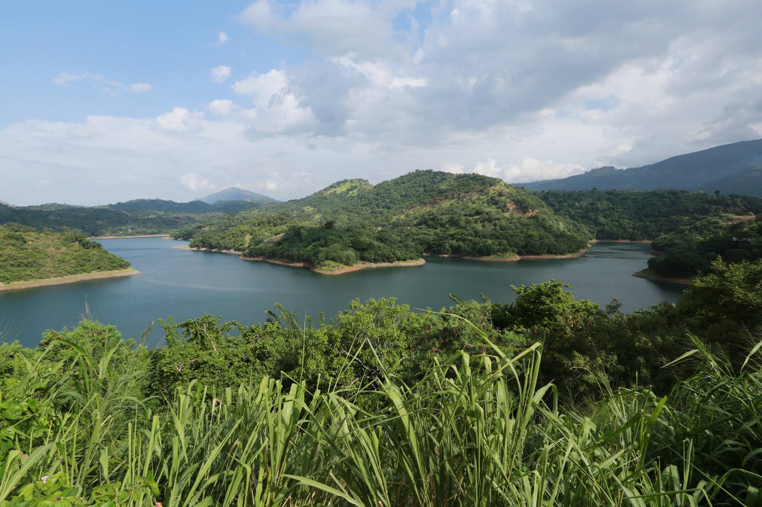 Mahaweli River: Sacred Sites of Sri Lanka
