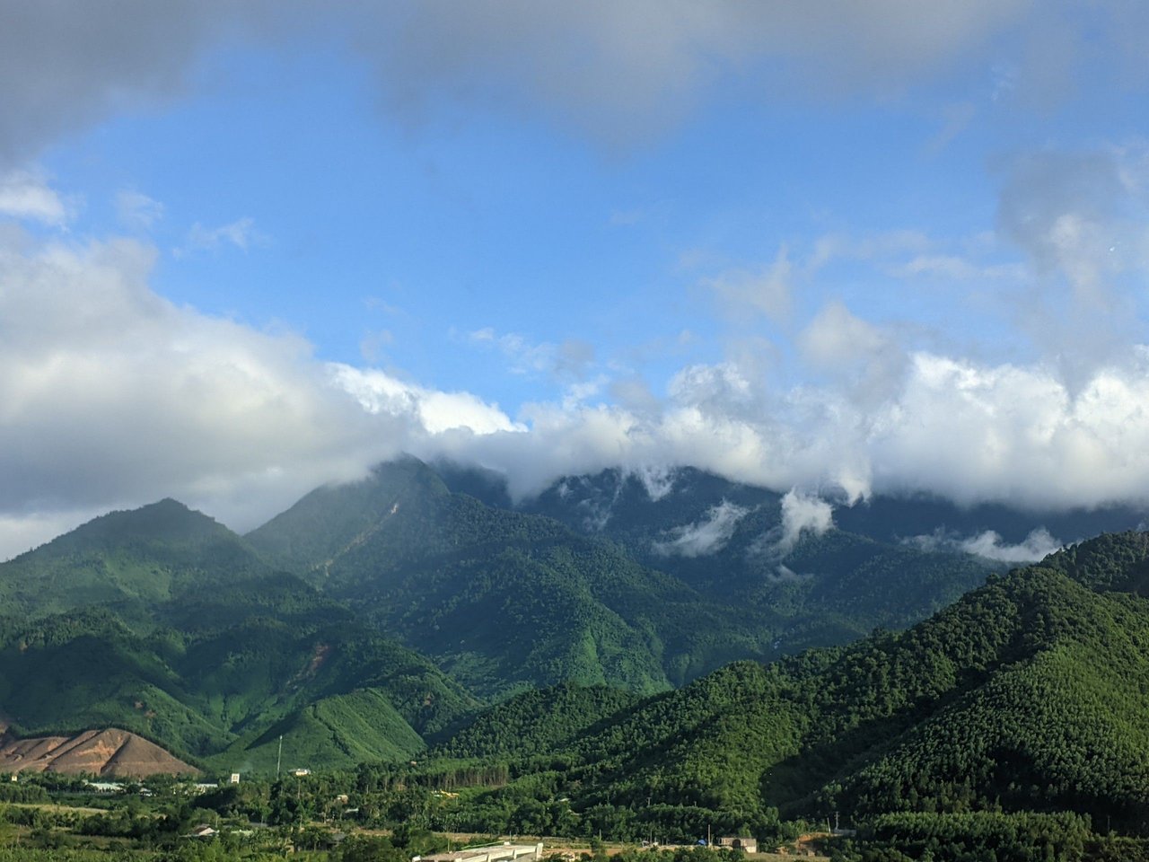 Explore Caraballo Mountains: Unveiling Enchanting Destinations