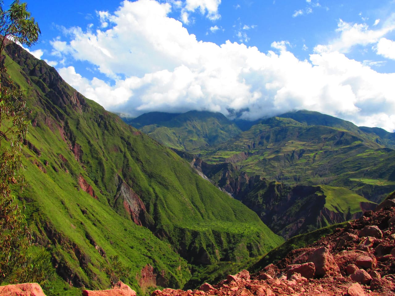 Cordillera del Cóndor Mountains: Explore Enchanting Tourist Spots